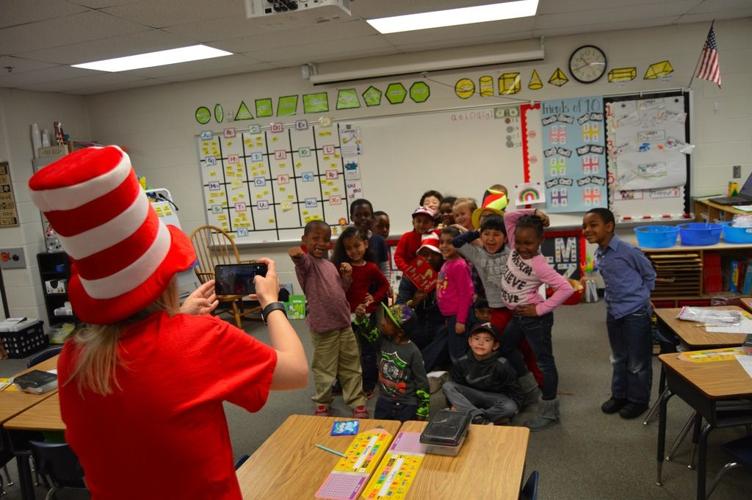 Alcova Elementary joins Read Across America celebration | Dacula ...