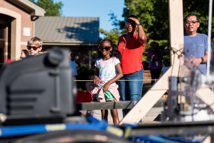 Annual Suwanee Fest draws large crowds, food and craft vendors | News ...