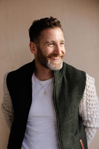 Irish Tenor Paul Byrom - "Isle of Hope" Concert | Press Release Portal ...