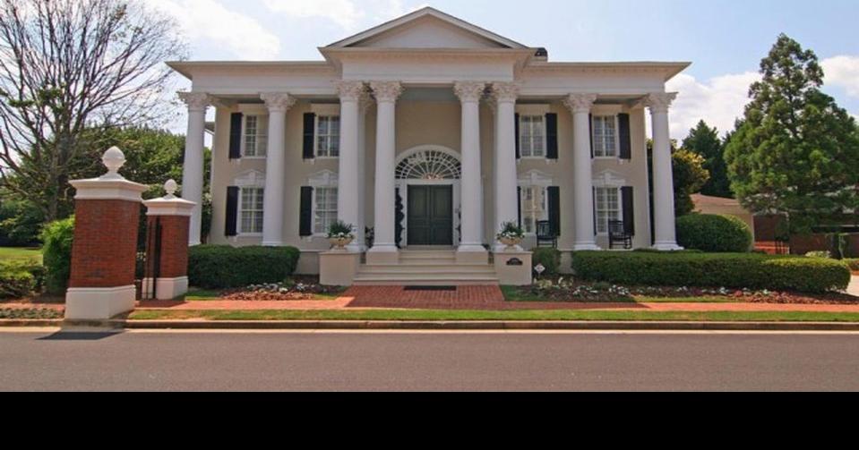 ON THE MARKET: Replica of Tennessee's 'Rattle and Snap' Plantation in ...