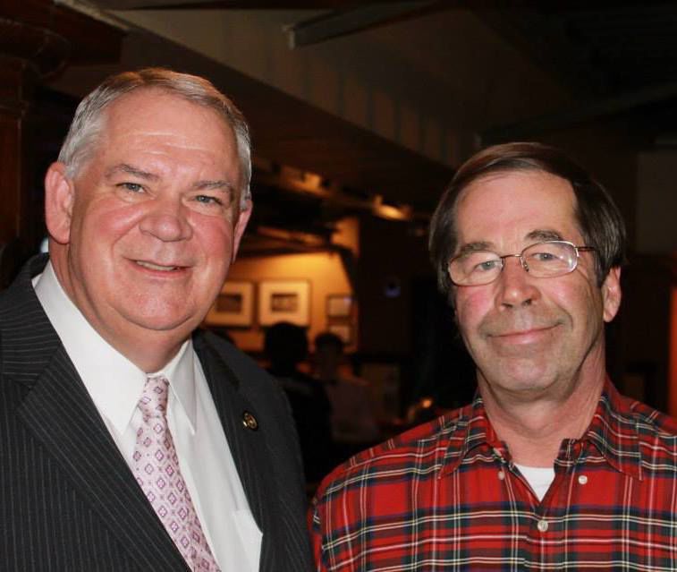 Jon Richards, a fixture in the Gwinnett political community, dies ...