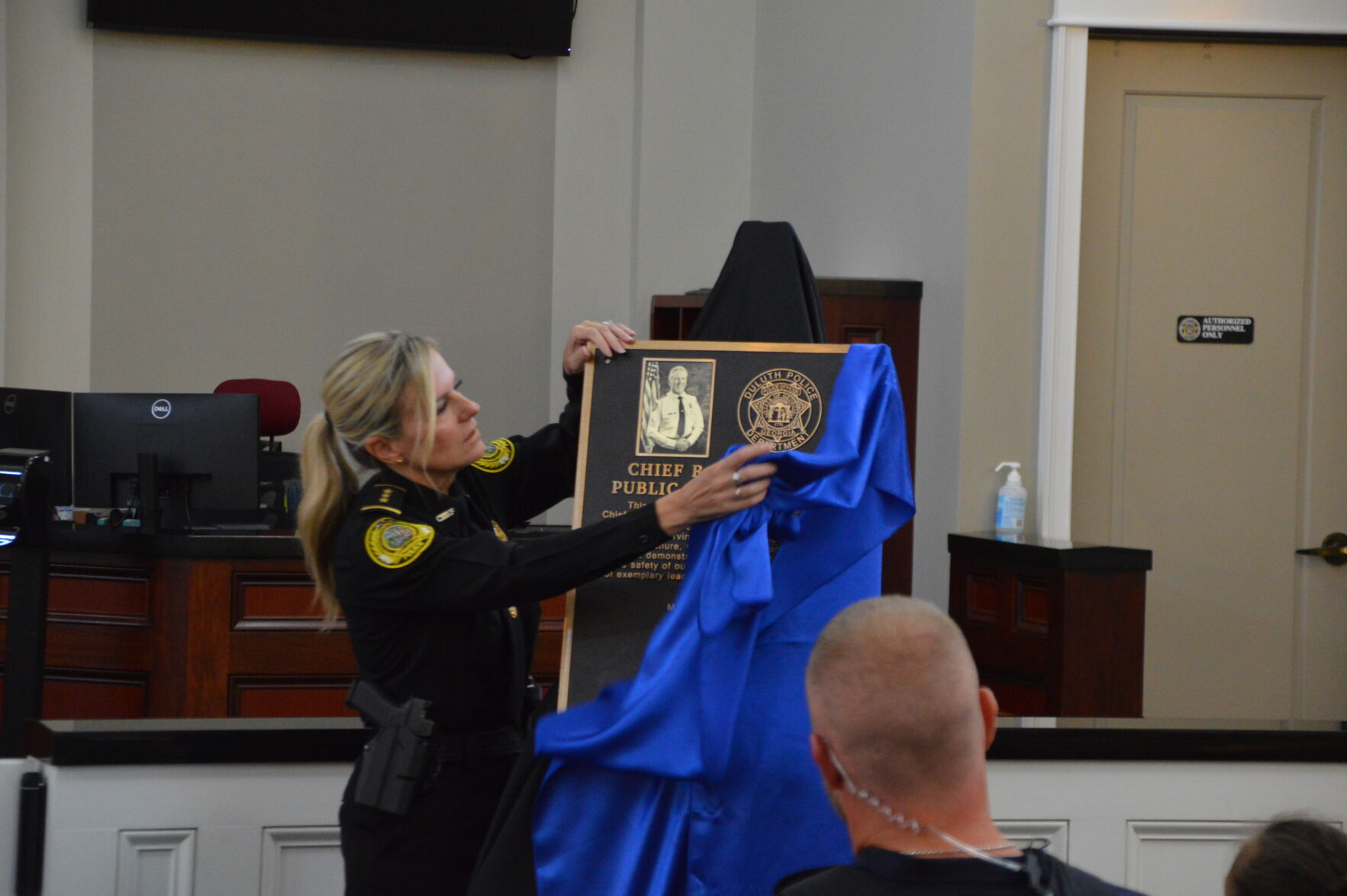 Duluth names police headquarters in honor of longtime former chief ...