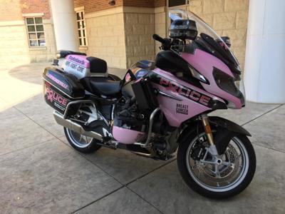 Lawrenceville PD receives donated pink wrapping for motorcycle to ...