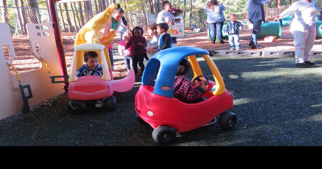 Simpson Elementary opens new playground for special education students ...