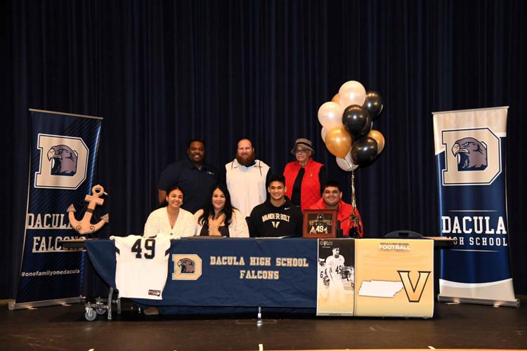 Dacula's Simeon Boulware Signs with Vanderbilt | Prep ...