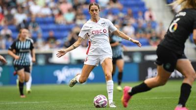 Grayson Grad Ella Stevens Signs Multi-Year Deal with NJ/NY Gotham FC ...