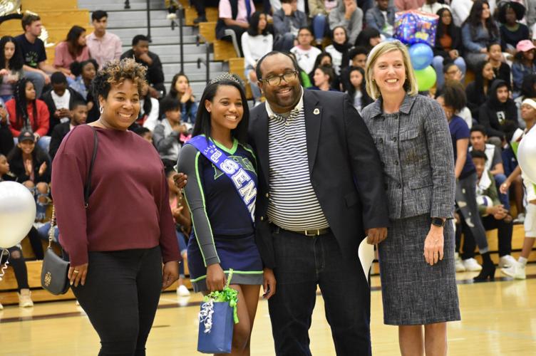 PHOTOS: Peachtree Ridge at Discovery Basketball | Multimedia ...