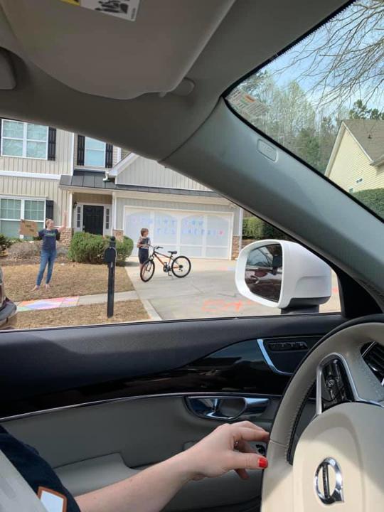 PHOTOS: Gwinnett neighborhoods host parades for elementary school ...