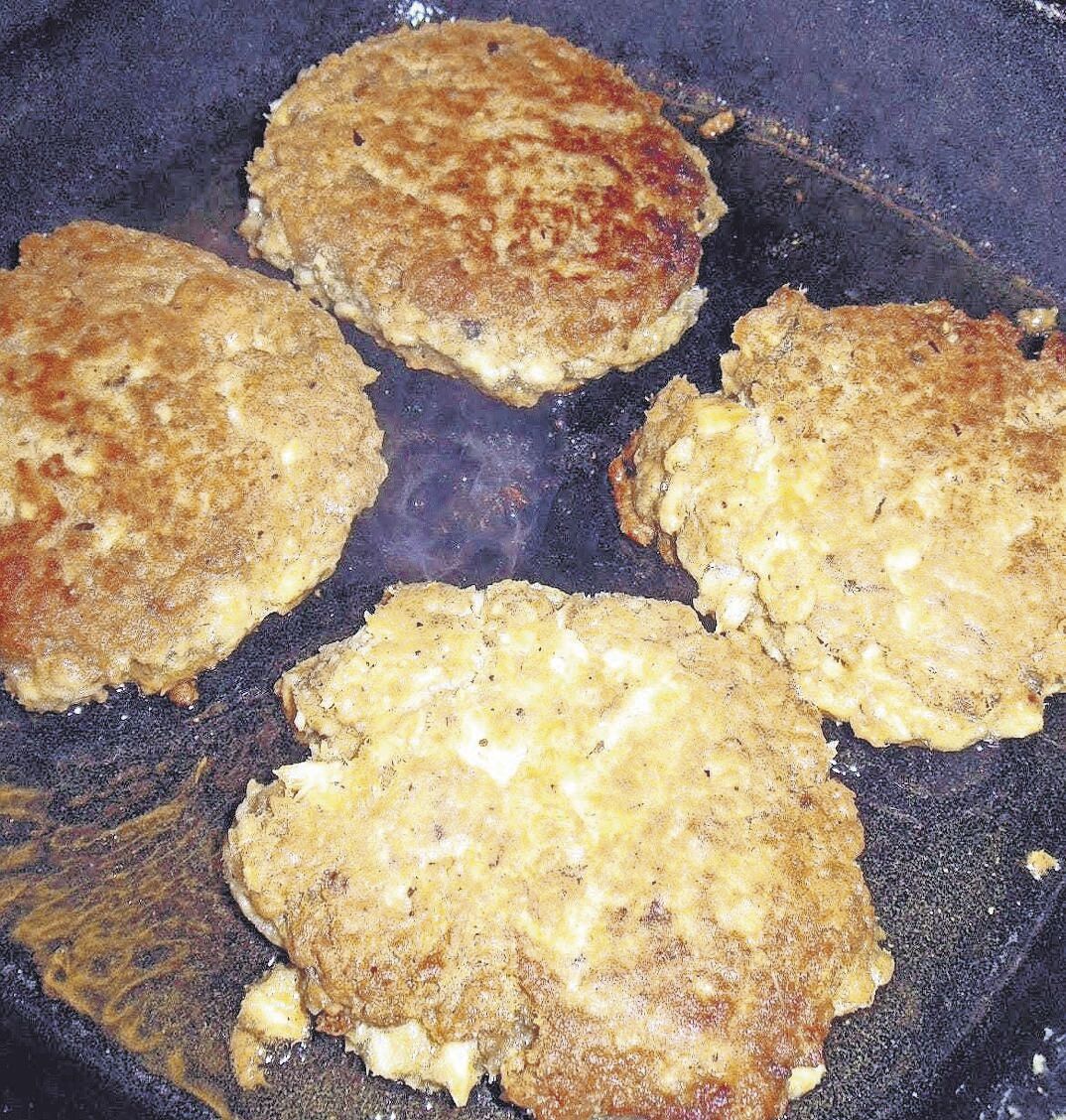 Feur de Lolly: A cheap, delicious meal using canned salmon | Gwinnett ...