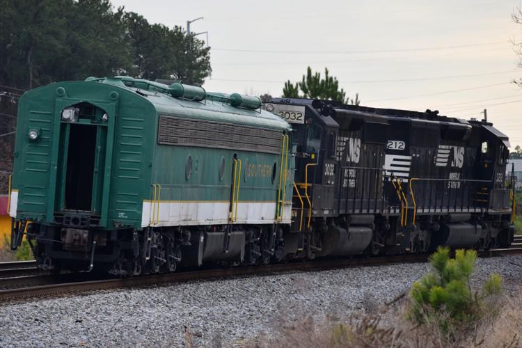Old Southern Crescent locomotive returns to Southeastern Railway Museum ...