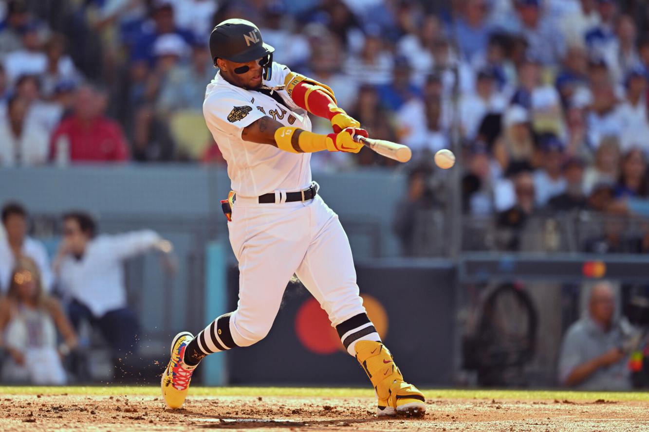 Hawks Talon Gaming unveil state-of-the-art practice facility at State ...