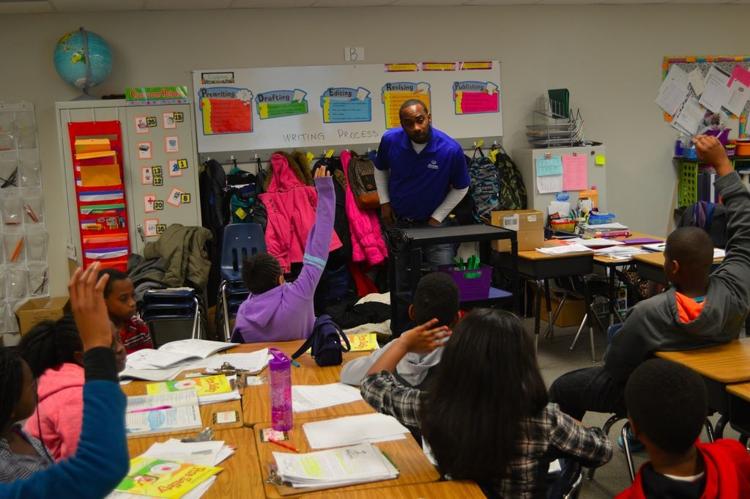 Rosebud Elementary welcomes 40 presenters during Career Day | Education | gwinnettdailypost.com