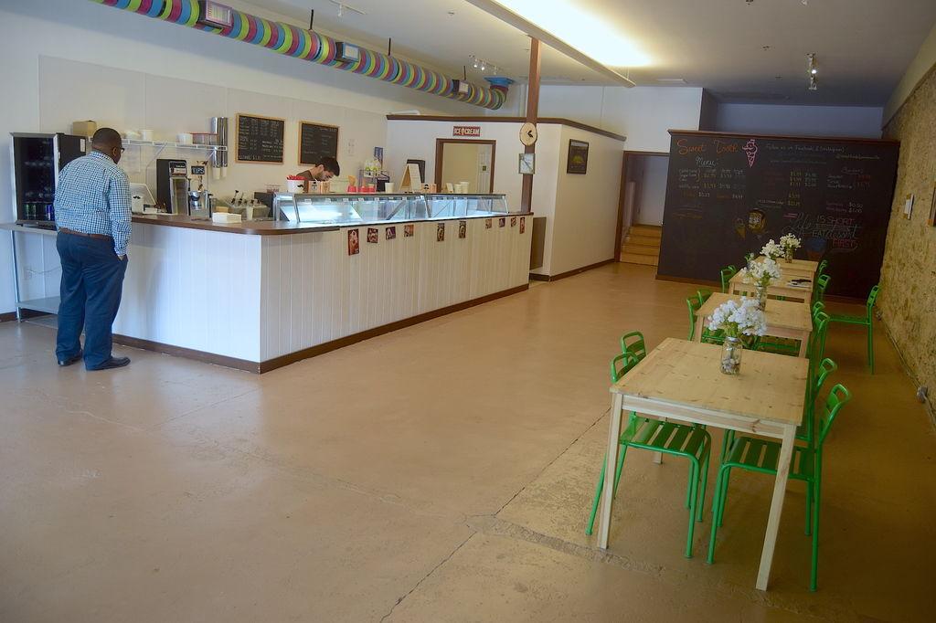 The Dish: Sweet Tooth Ice Cream Cafe | Multimedia | gwinnettdailypost.com