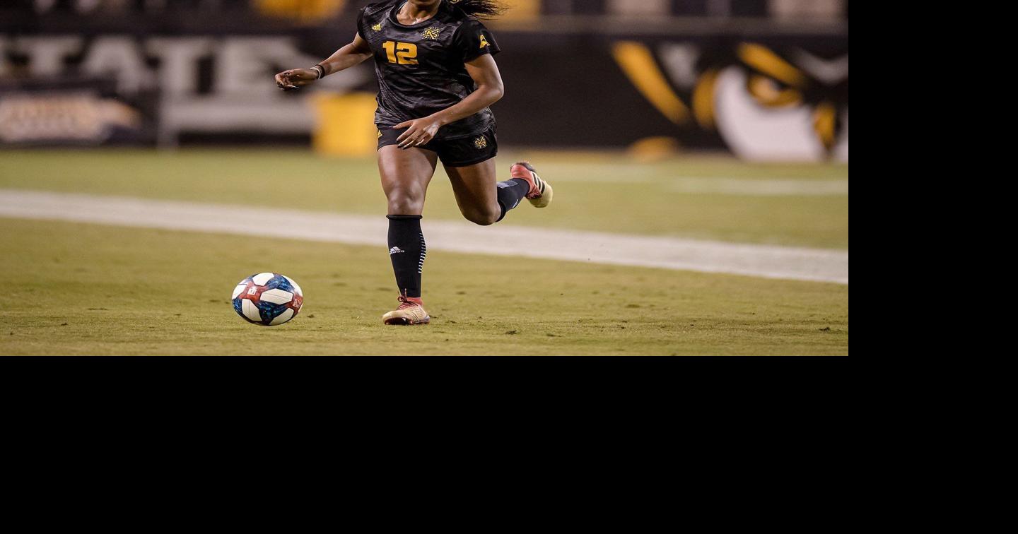 Gwinnett grads, Kennesaw State teammates Becky Contreras, Erin Harris ...