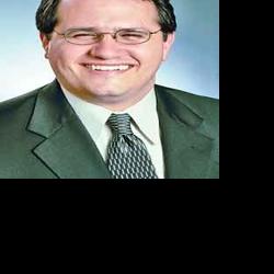 Chamber VP keeps job despite charge of DUI | Archive ...