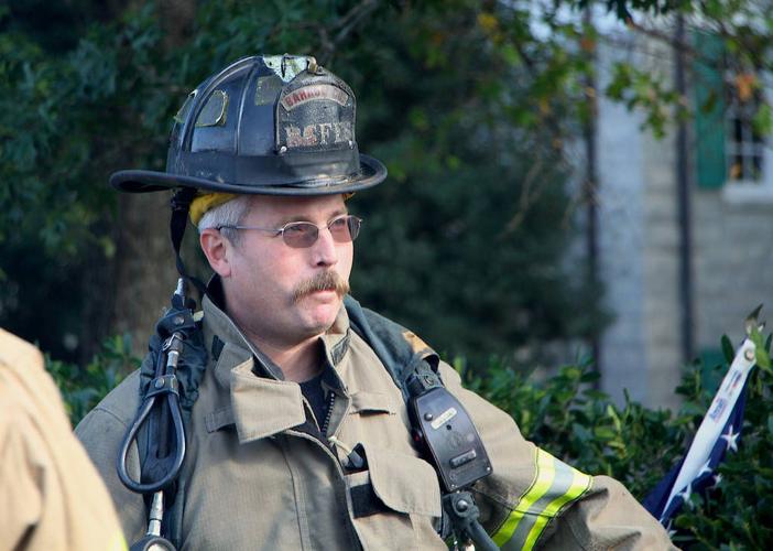 Barrow County firefighter climbs Stone Mountain to honor 9/11 victims ...