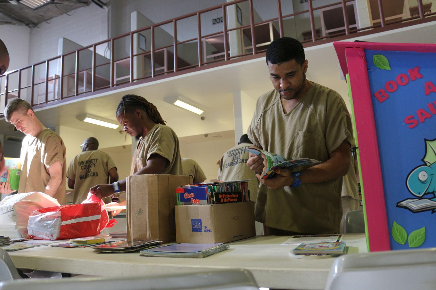 PHOTOS: Incarcerated veterans volunteer in Gwinnett County Jail's ...