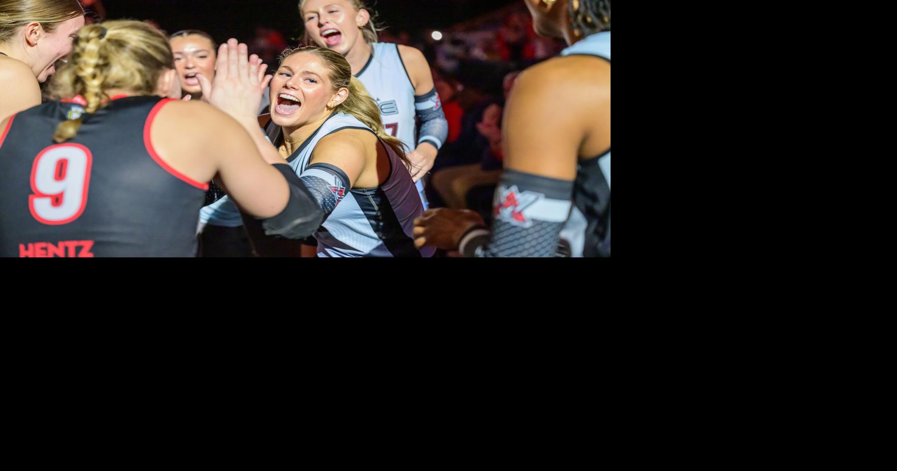 PHOTOS: Atlanta Vibe Volleyball Wins Gas South Arena Opener ...