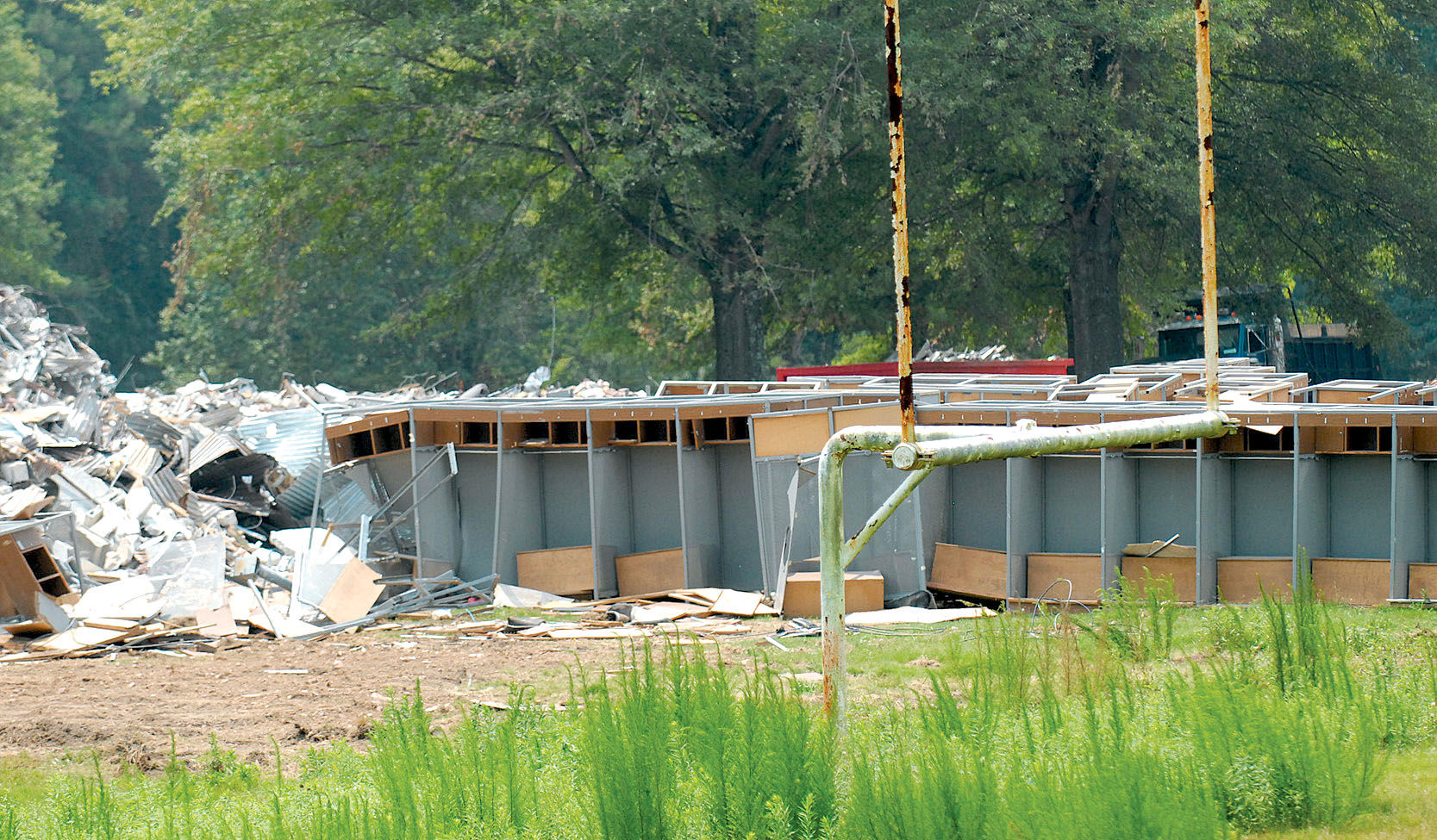 THROWBACK: Falcons Inn is demolished in Suwanee | Multimedia ...