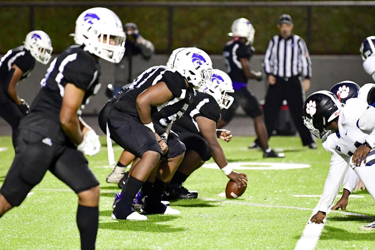 Duluth caps first winning season since 1995, but falls short of ...