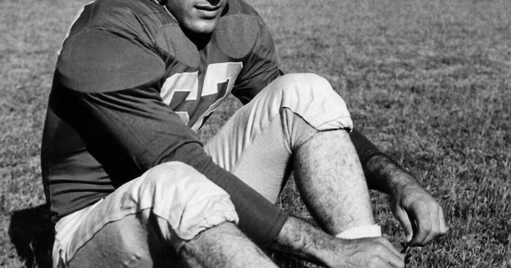PHOTOS: Remembering Georgia Bulldogs legend Charley Trippi, 1921-2022 ...