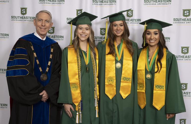 SLU confers degrees on grads | News | hammondstar.com