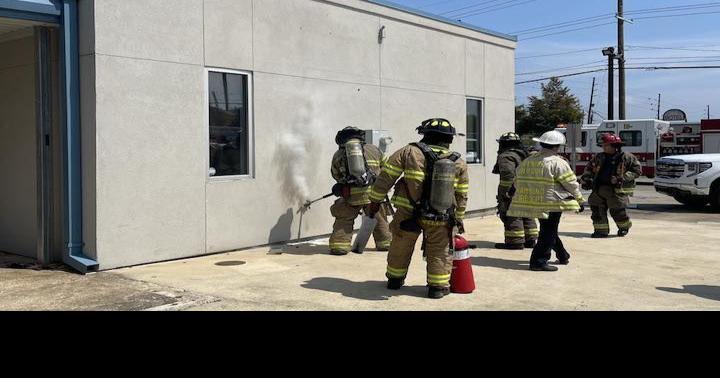 Hammond firefighters douse commercial fire | News | hammondstar.com