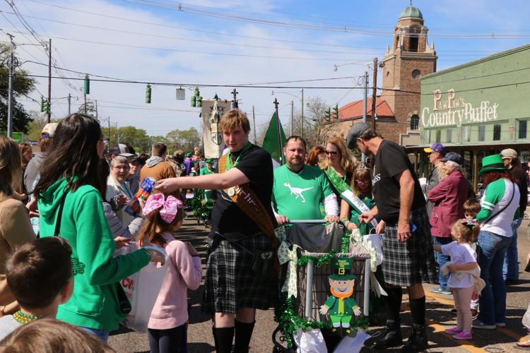 Krewe of Erin parades in Ponchatoula | Multimedia | hammondstar.com