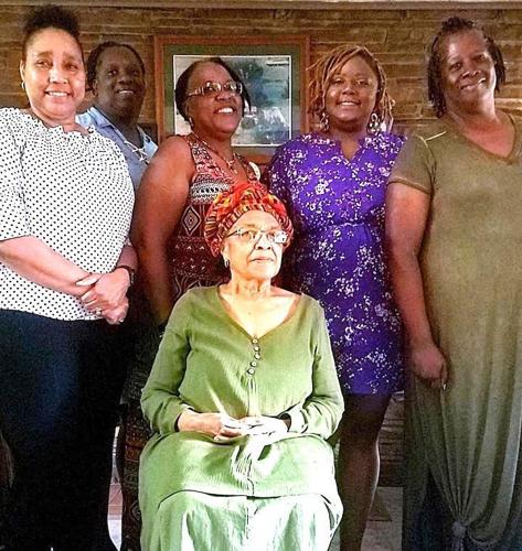 Mrs. Walker-Perry hosts book party | Arts & Entertainment | hammondstar.com