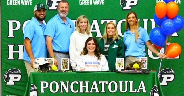 Lady Wave’s Christina Curtis joins Schwaibold at LCU | Sports ...