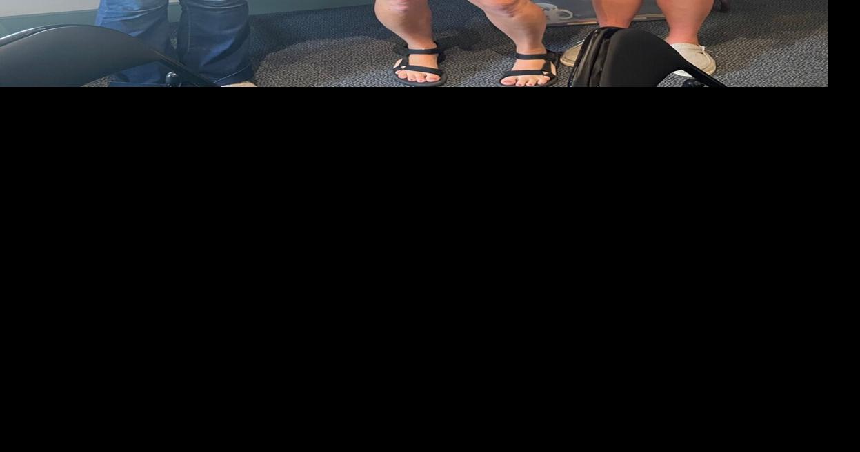 Trojan swim comes up roses | Sports | hampshirereview.com