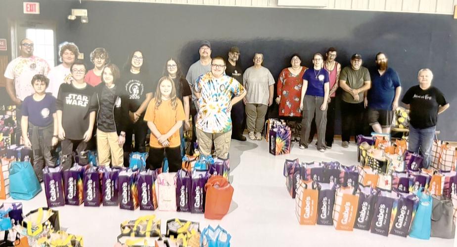 A big ‘thank you’ for generous donations | Living | hampshirereview.com