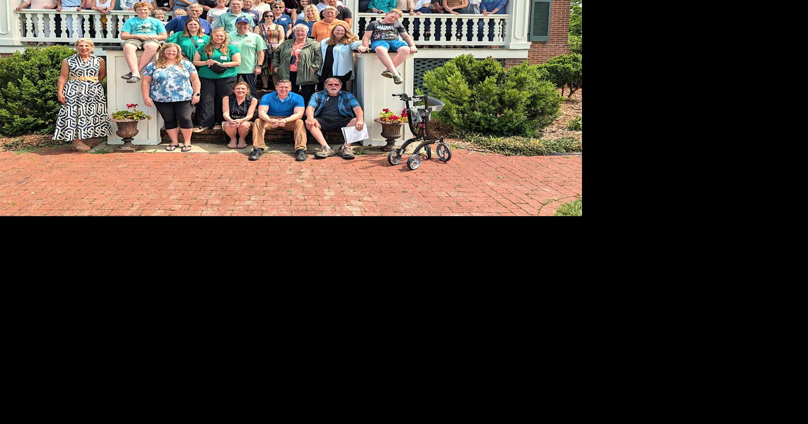 Col. George W. Washington reunion held | Living | hampshirereview.com