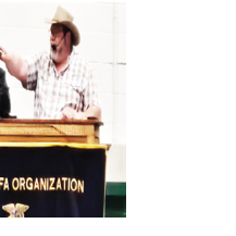 FFA Auction brings home the bacon | Farm | hampshirereview.com