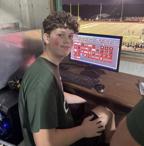 The team behind the team | Sports | hampshirereview.com
