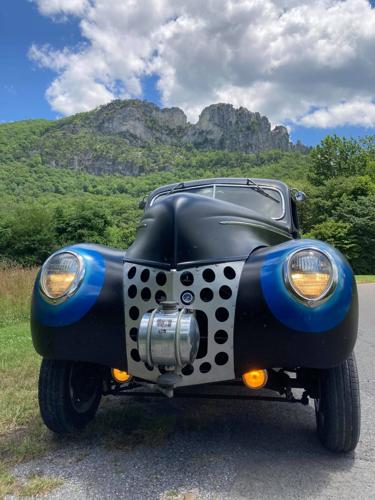 Compulsion to drive | Living | hampshirereview.com