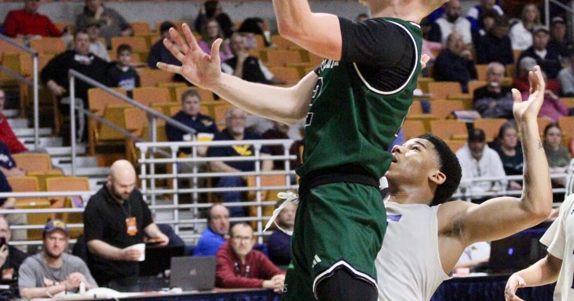 Polar Bears freeze Trojans | Sports | hampshirereview.com