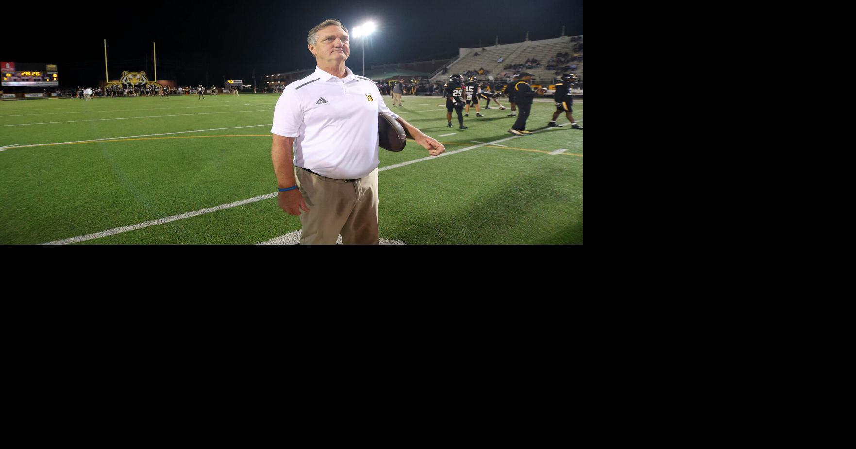 Neville names Collins as new head football coach | Sports | hannapub.com