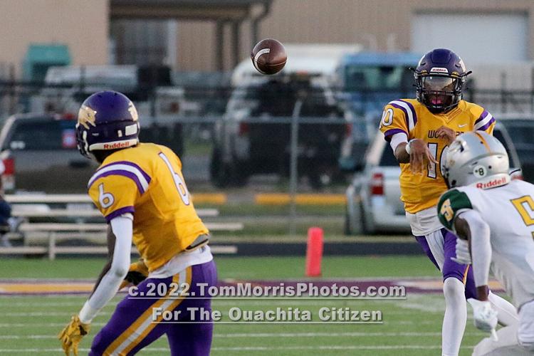 PHOTOS: Calvary Baptist 52, Wossman 20 | Gallery | hannapub.com