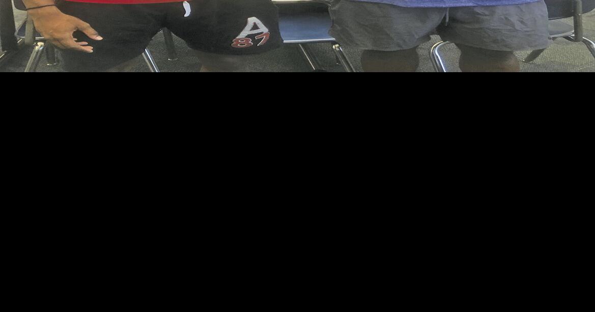 Moody signs with Hinds | Sports | hannapub.com