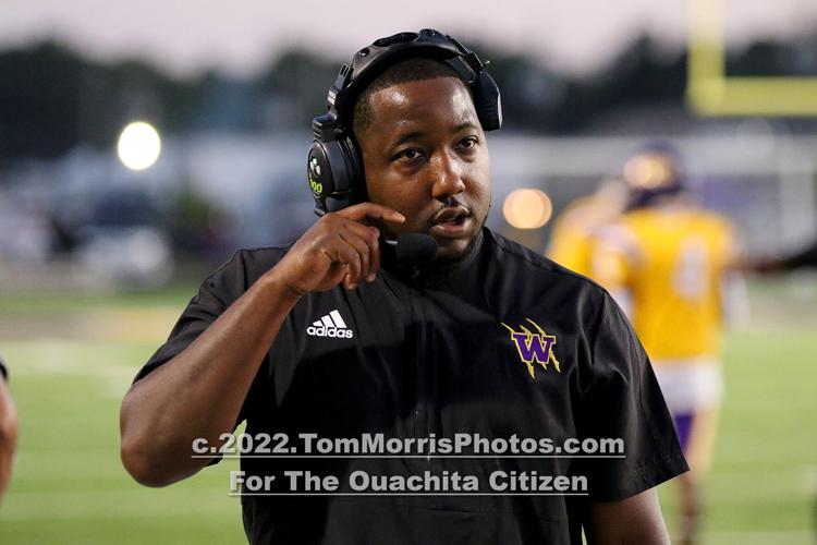 PHOTOS: Calvary Baptist 52, Wossman 20 | Gallery | hannapub.com