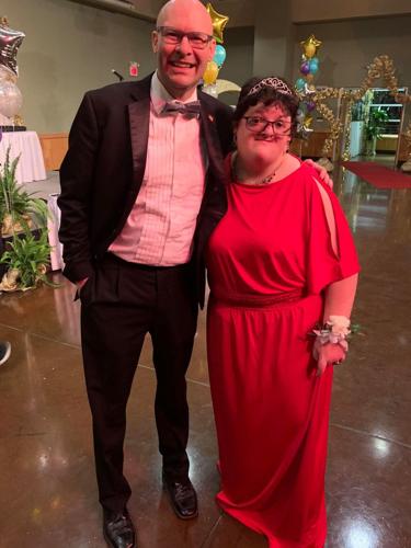 Calhoun puts people together to achieve goals | Community | hannapub.com