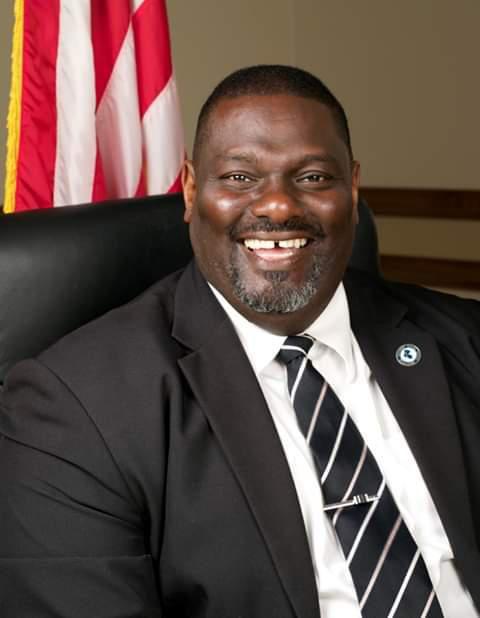 Berry elected board president in divisive vote | Local/State Headlines ...