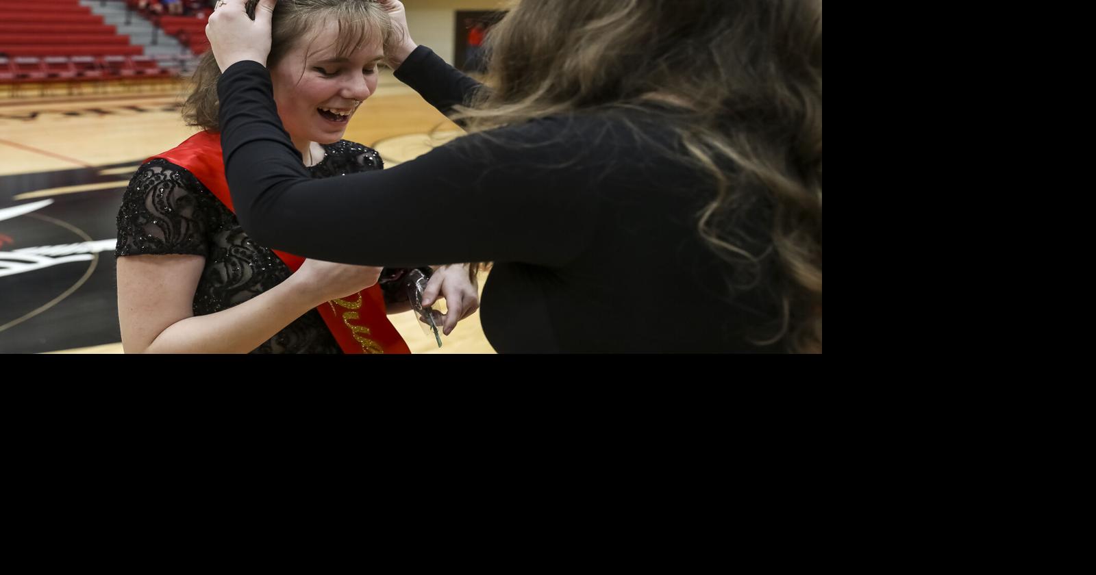 Ashley Utter crowned HHS Winter Homecoming Queen | Local News | hannibal.net