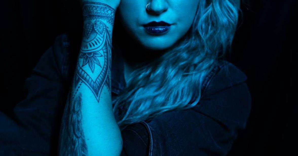 Hannibal woman advances in cover model search | Local News | hannibal.net