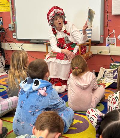 Love of books, children bring retired teacher back to classroom as Mrs ...