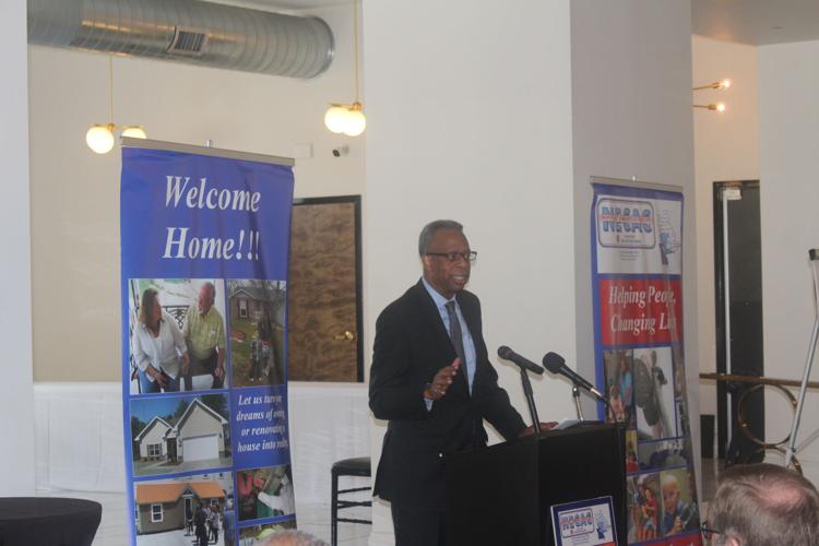 Rep. Louis Riggs announces plans to form housing task force during Tri ...