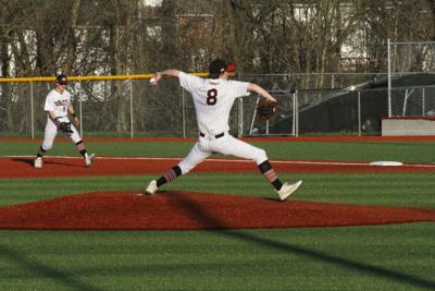 Fatigued Pirates fall to Indians | Sports | hannibal.net