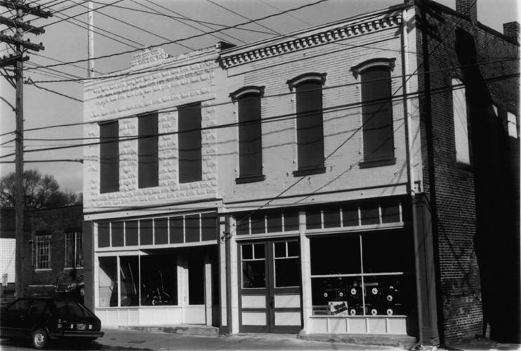 Black-owned newspaper editor dies after explosion | History | hannibal.net