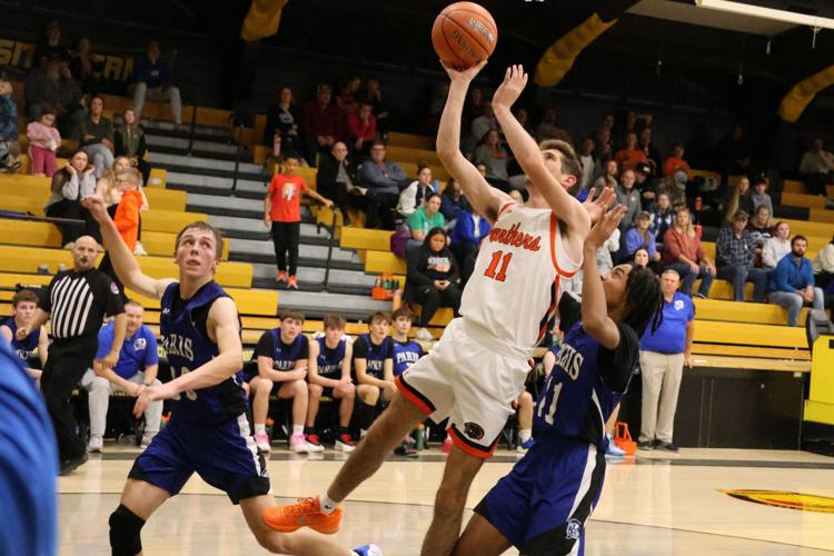 Palmyra seizes momentum right way in win over Paris in tournament ...